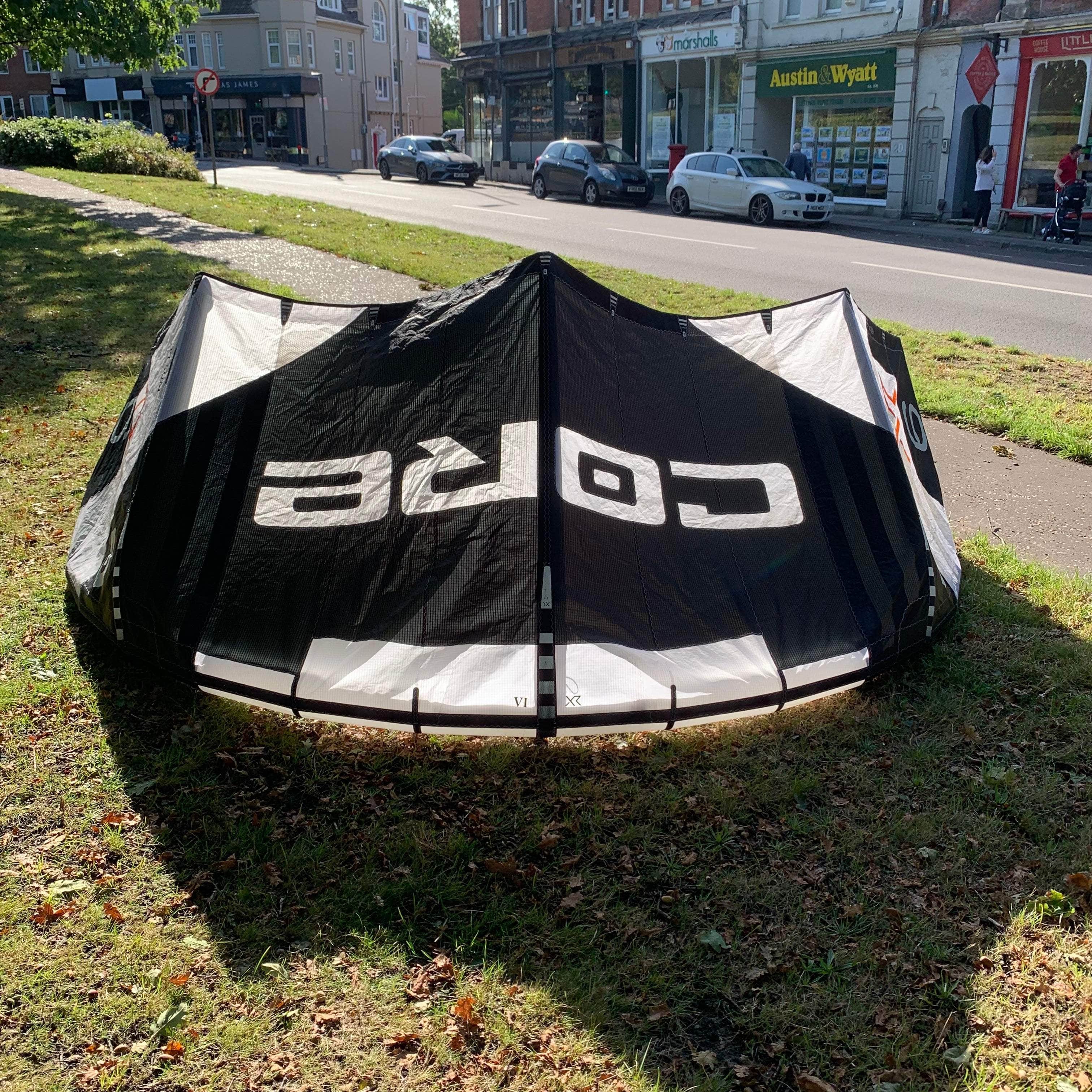 Used Core XR7 Kitesurfing Kite (Black) 6m – Surface2Air Sports